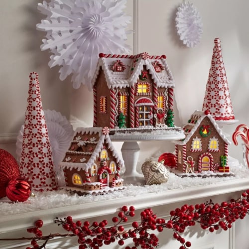 Member's Mark Pre-Lit 5-Piece Gingerbread Village, 1 unit - Kroger Member's Mark Pre-Lit 5-Piece Gingerbread Village, 1 unit - Kroger