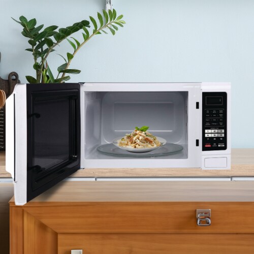 Magic Chef Countertop Microwave Oven White 1.6 cu ft King Soopers