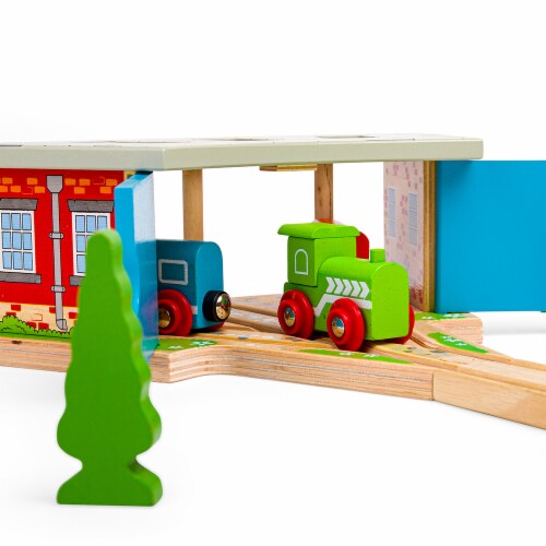 Bigjigs Rail, Triple Engine Shed, 1 - Kroger Bigjigs Rail, Triple Engine Shed, 1 - Kroger
