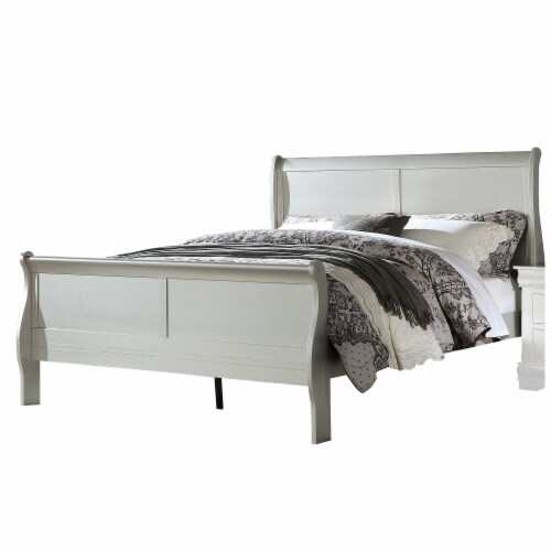 Sleigh Design Twin Size Bed with Rectangular Thin Legs Silver 1 City Market