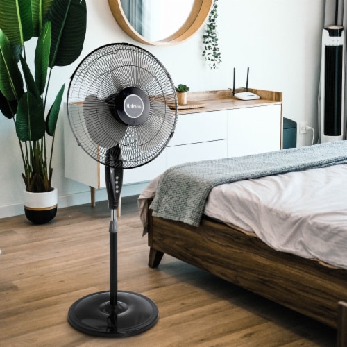 Holmes Oscillating 16 Inch Blade Stand Fan with Metal Grill in Black 16 Inch QFC